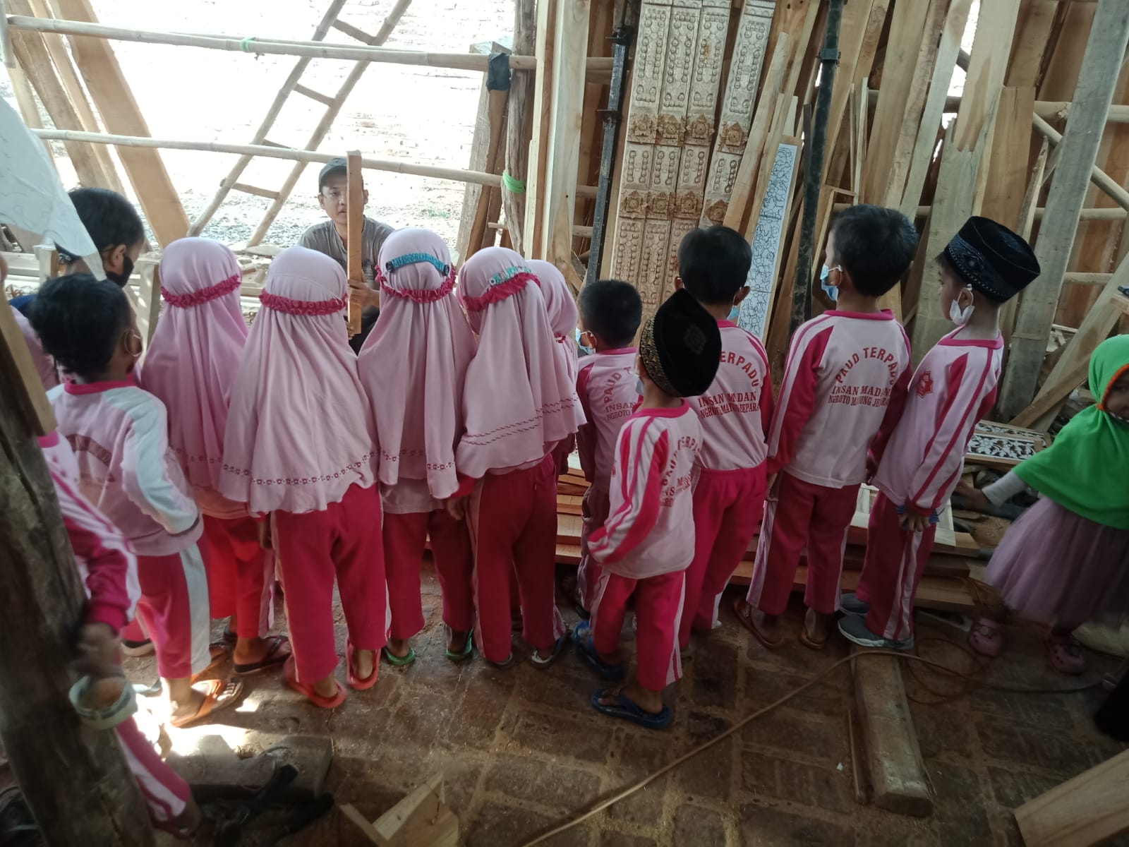 YAYASAN INSAN MADANI - Site